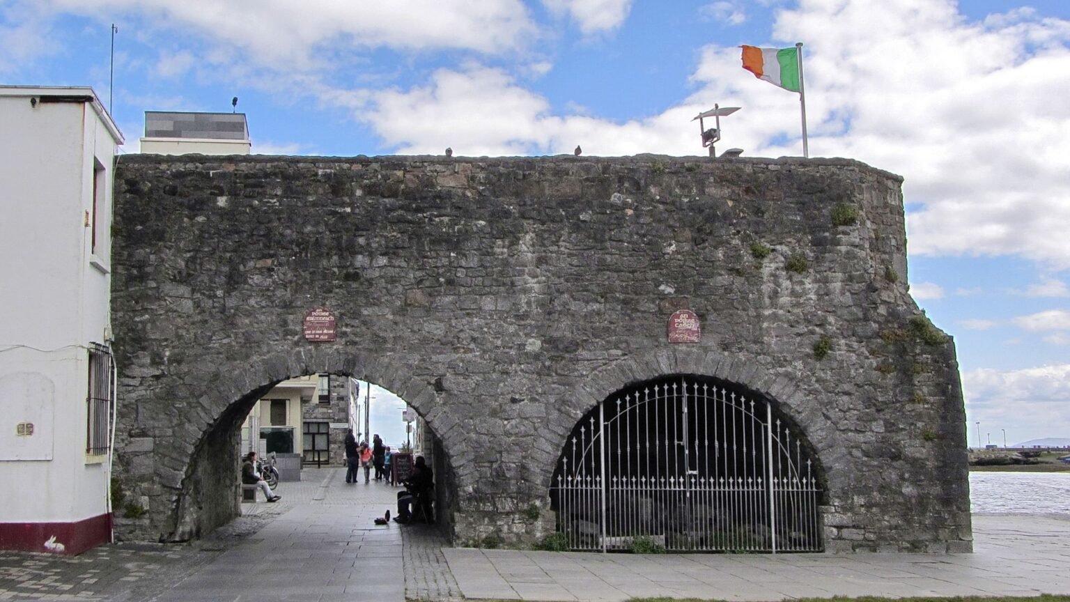 Spanish Arch Galway: Tsunami Story, What To Do & Restaurants