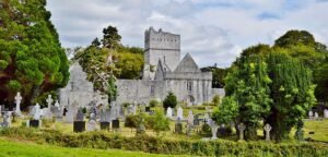 Ring Of Kerry Route: Itinerary, Tours, & Map With Stops