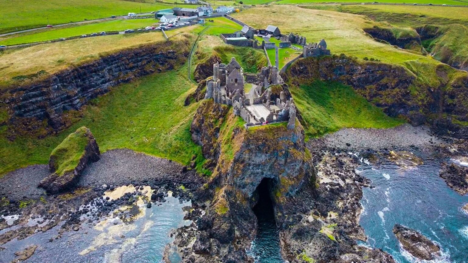 Dunluce Castle Guide: History, Parking, Tickets